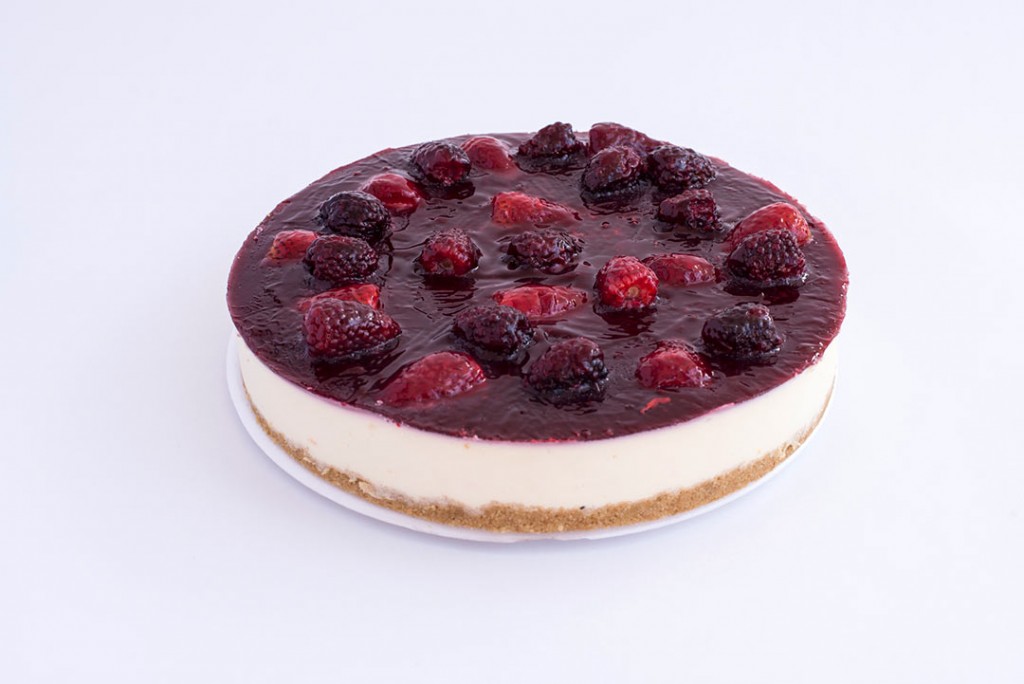 El Cheesecake de Frutos Rojos Frío de Sweets | Sweets | Pasteles ...